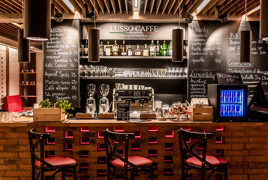 INTERIÉR KAVÁRNY LUSSO CAFFE, ZLÍN - Pšenčík & Semančík - Architekti ve ...